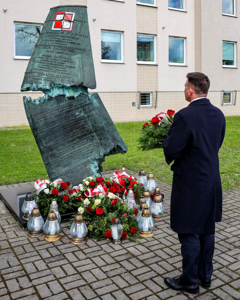 Największy baner wyborczy Sławomira Mentzena w Polsce! - Konfederacja